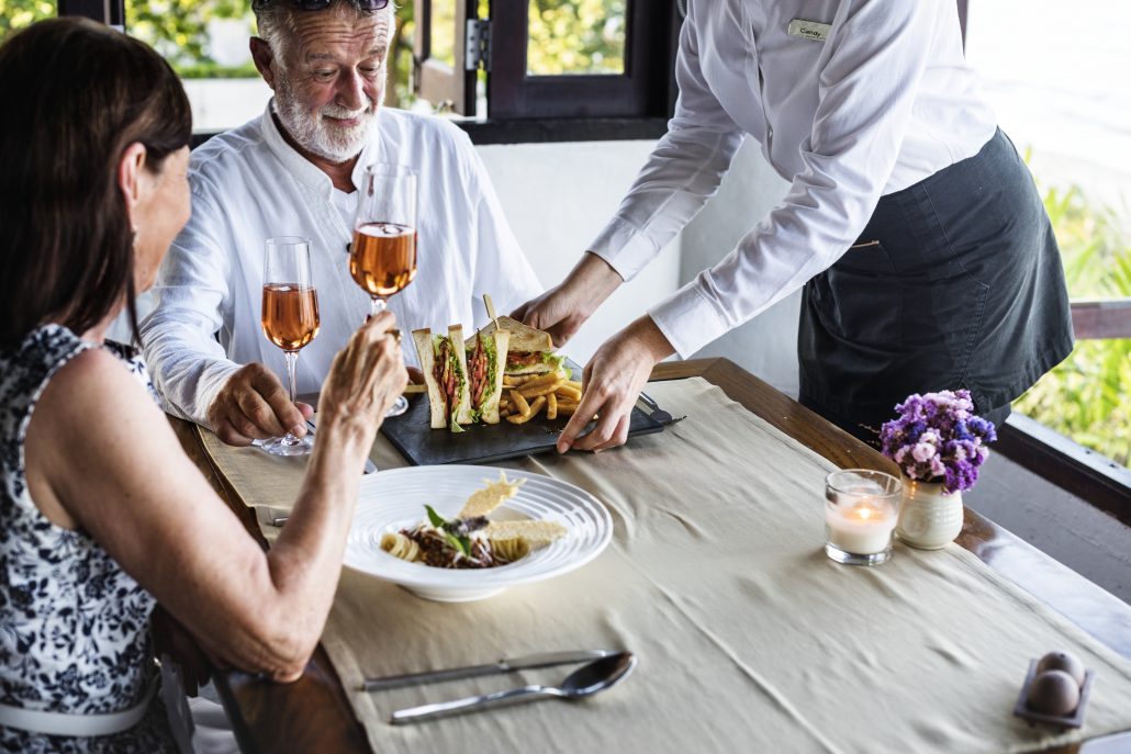 How To Build A Long Lasting Relationship With Guests? - STAAH Blog